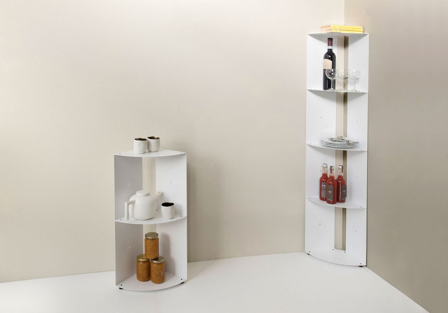 Verkoop Hoek wandplank DANgolo - Staal - 25 x 25 x 70 cm